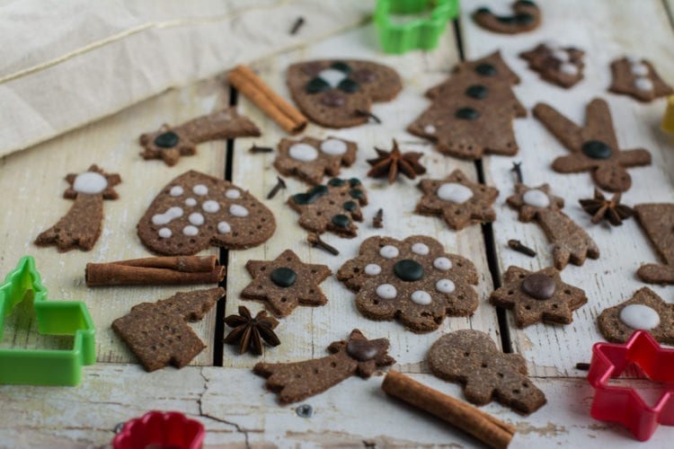 Vegan Gingerbread Recipe [Gluten-Free, Oil-Free, Sugar-Free]